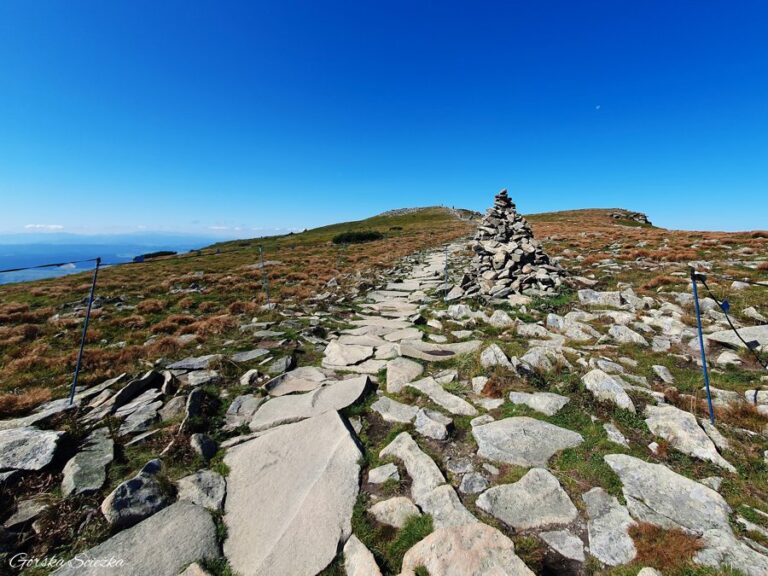 Babia Góra⭐: najłatwiejszy szlak czerwony z Przełęczy Krowiarki ...